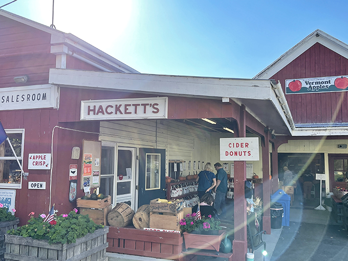Cider and donuts and apples, oh my! This farm stand is a treasure trove of autumnal indulgences.