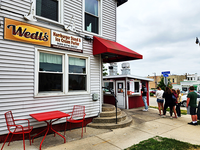 Wedl's Hamburger Stand: Proof that good things come in small packages. This tiny red shack packs more flavor per square inch than a spice market.