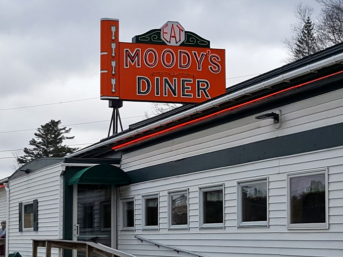 If happiness had a flavor, it'd taste like Moody's Diner. This white-sided wonder has been serving up smiles longer than most of us have been alive.