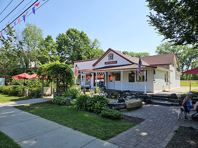 Vintage vibes and modern scoops! Selma's proves that some things, like the joy of ice cream, never go out of style. Photo credit: Deepkishore Mukhopadhyay
