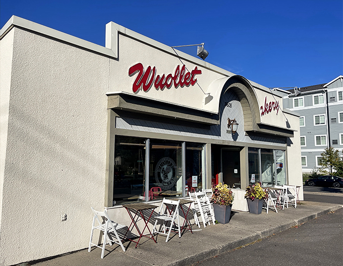 Where frosting dreams come true! Wuollet's inviting storefront is your gateway to a world where every day is someone's birthday.