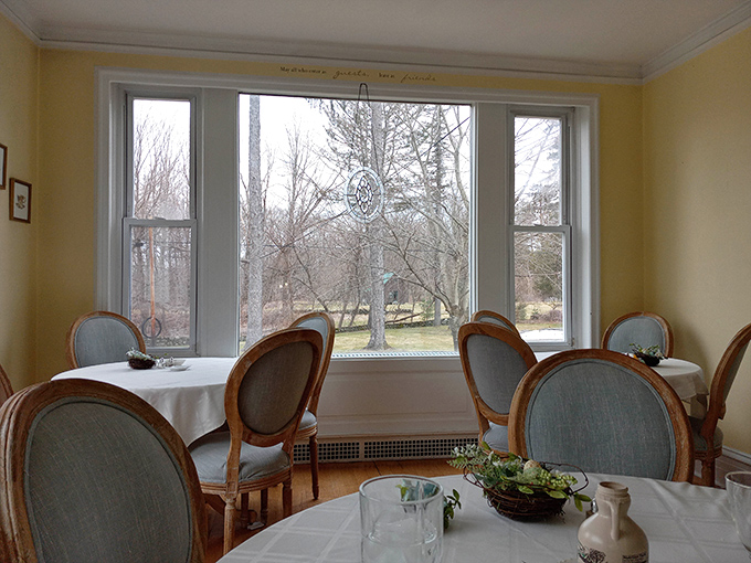 Elegant simplicity defines the dining experience, where large windows frame nature's artwork and conversations flow as freely as the coffee.