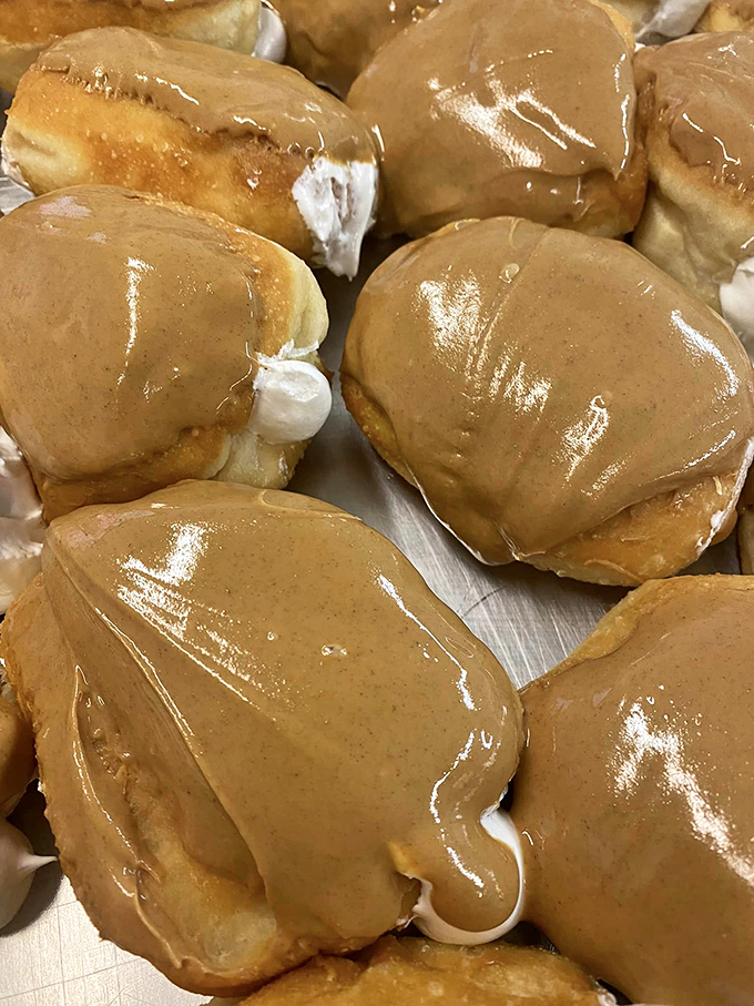 Fluffernutter donuts: childhood nostalgia in circular form. It's like your lunchbox sandwich grew up and got a PhD in deliciousness.