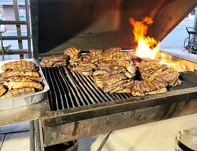 Fire and flavor in perfect harmony! This grill is where ordinary cuts of meat go to achieve barbecue enlightenment.