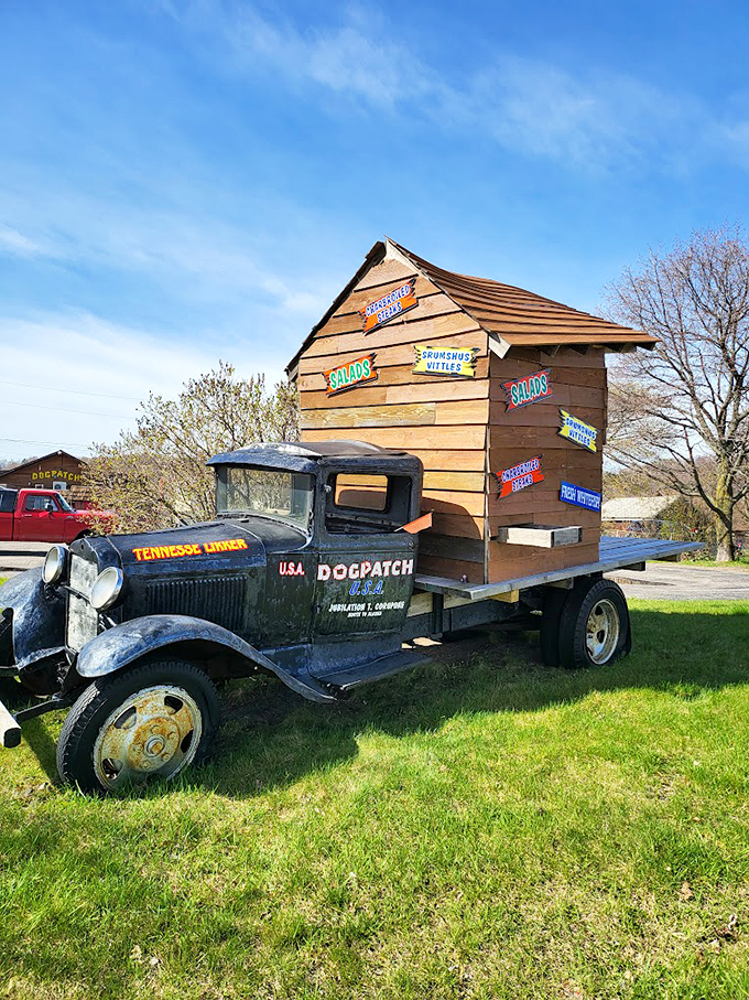 This vintage Tennessee Driver truck isn't delivering moonshine anymore&mdash;just plenty of smiles and perfect photo opportunities.