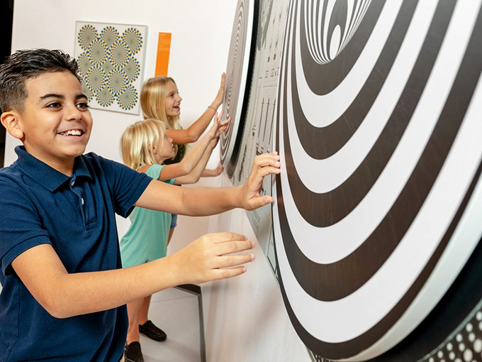 Eyes on the prize &ndash; if you can trust them! These mesmerizing patterns and shapes will have your peepers doing double-takes all day long.