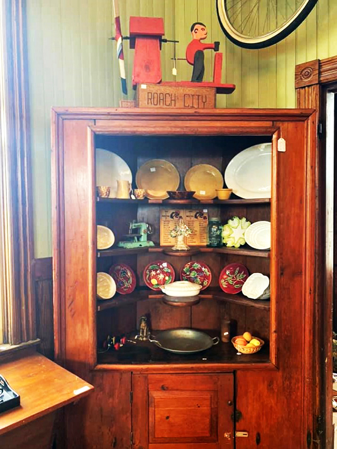 Dish-cover history in this cabinet of curiosities! From folksy figurines to floral china, it's a feast for the eyes that won't add to your waistline.