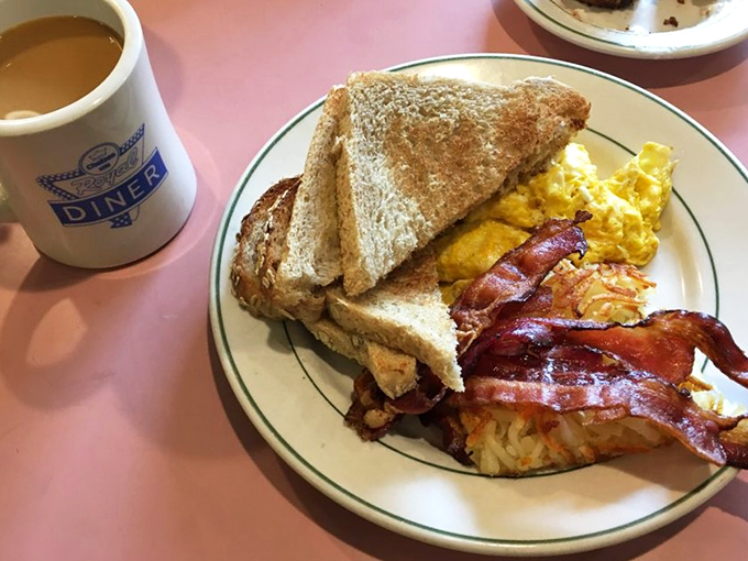 Rise and shine, it's breakfast time! This plate is the morning equivalent of a standing ovation &ndash; hearty, colorful, and guaranteed to kickstart your day.