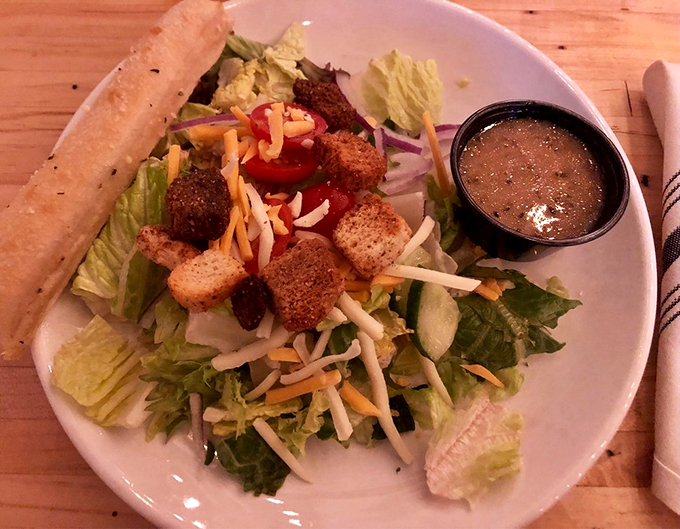 Who says you can't be healthy at a pizza joint? This salad is so fresh and colorful, it could moonlight as a farmer's market display.