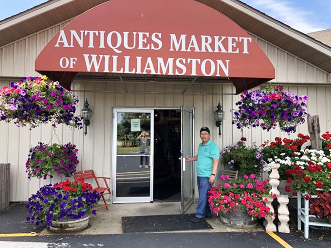 Flowers, flags, and fantastic finds! This antique village is more colorful than a 1960s TV show.