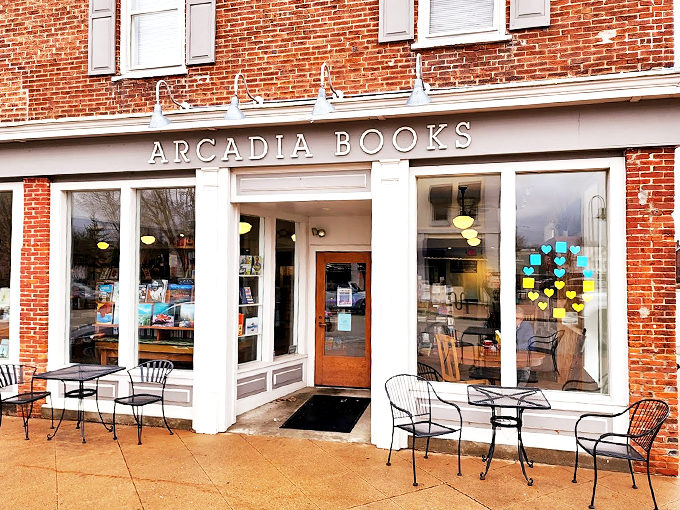 Arcadia by name, paradise by nature! This charming bookstore front is like a portal to literary bliss.