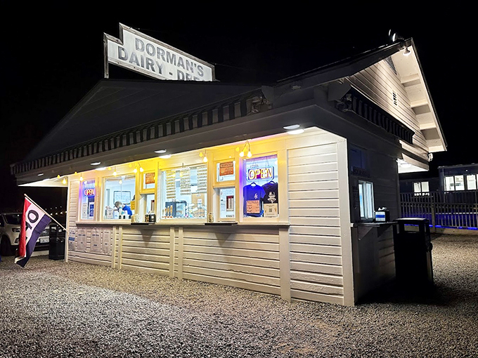 Dorman's Dairy Dream: Where retro meets delicious. This place is so cool, the Fonz would approve!