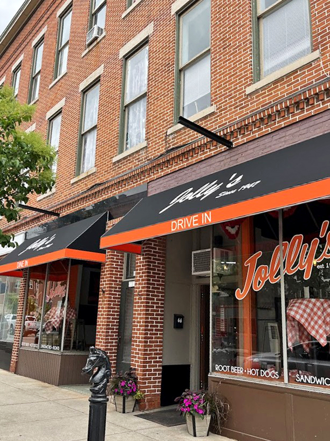 Jolly's Drive-In: Where every day is Throwback Thursday! This Tiffin treasure is serving up nostalgia with a side of root beer floats.