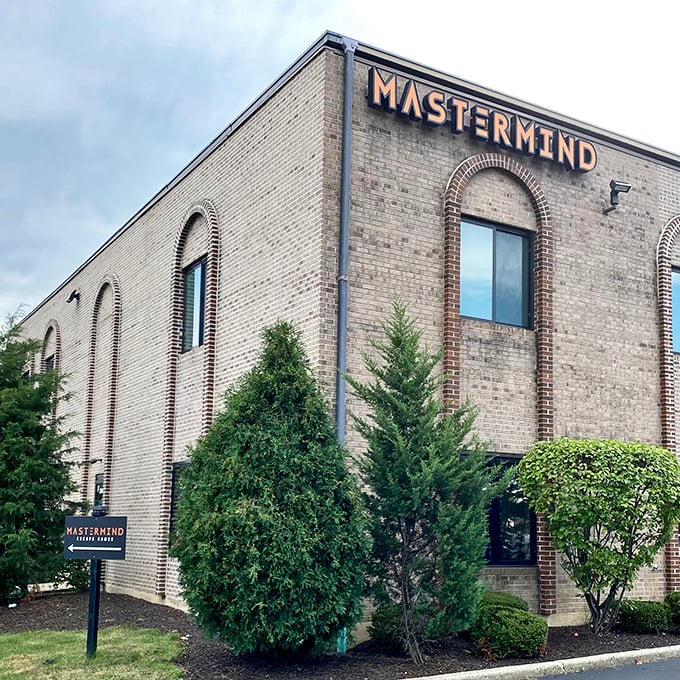 "Mastermind Escape Games: Proof that exciting adventures come in unassuming packages. It's the Clark Kent of escape rooms!"