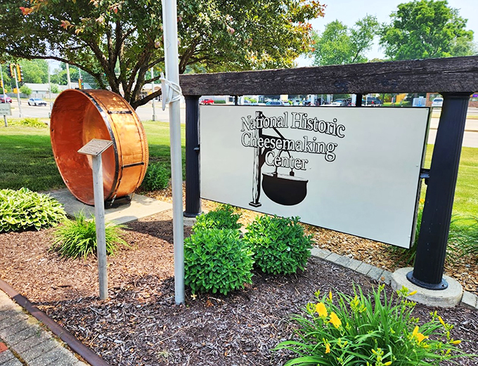 History you can taste! This charming center celebrates Wisconsin's cheesy past, present, and delicious future.