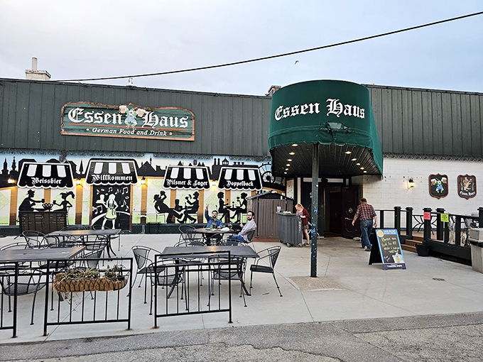 Where beer boots meet boogie nights. Essen Haus's lively patio is the perfect stage for your own personal Oktoberfest.