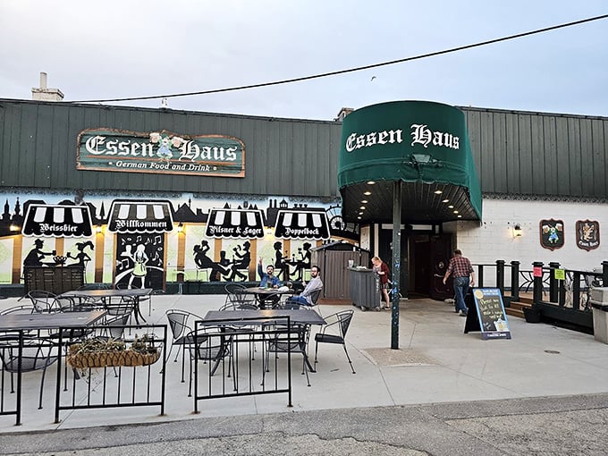 Where beer boots meet boogie nights. Essen Haus's lively patio is the perfect stage for your own personal Oktoberfest.