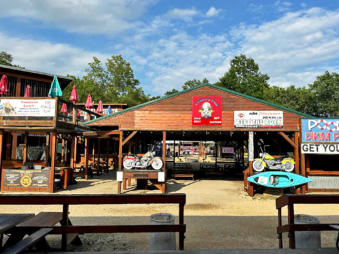 Rev up your appetite at this roadside attraction. It's a slice of Americana with a side of rebellion &ndash; and killer burgers!