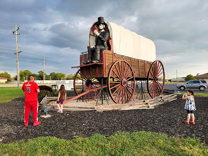 Westward ho, and how! This colossal covered wagon proves everything's bigger in... Illinois?