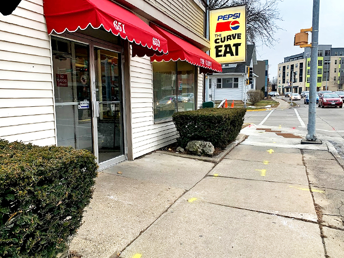 Where flavor takes an unexpected turn. The Curve's modest exterior belies its menu's grand ambitions.