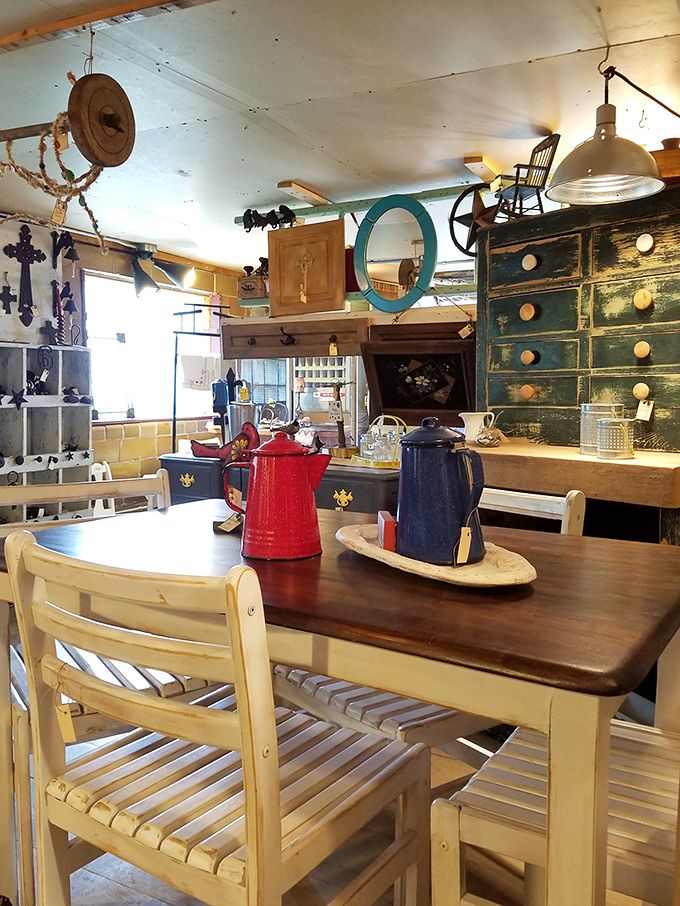 Pull up a chair and stay awhile! This cozy corner could be the set of a Norman Rockwell painting come to life.