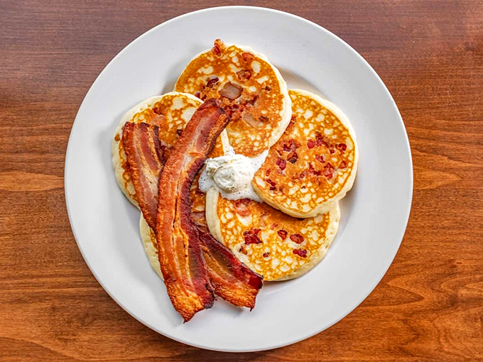 Bacon and pancakes: a love story. This plate is what breakfast dreams are made of.