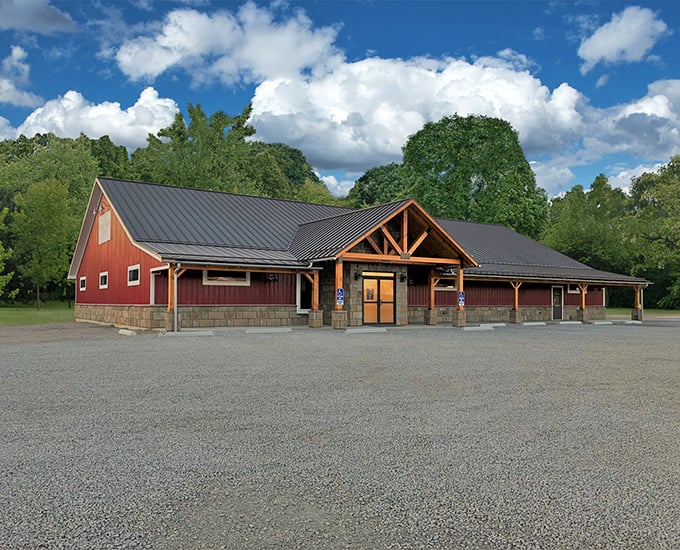Beyond Measure Market: where the name is as fitting as an Amish hat. Bulk food, deli delights, and a side of gigantic horse, anyone?