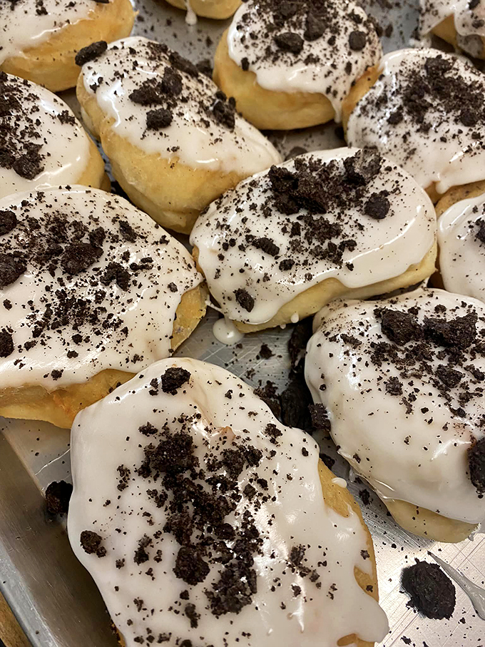 Cookies and cream donuts that'd make the Oreo cow moo with delight. These black-and-white beauties are formal wear for your taste buds.