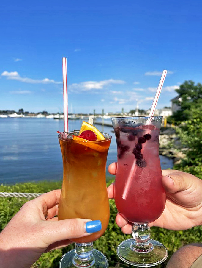 Cocktails with a view! These colorful concoctions are like a liquid postcard from paradise. Sip, savor, and let the vacation vibes wash over you.