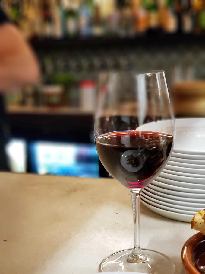 A glass of red that promises to transport you straight to a Spanish vineyard. No passport required, just a willing palate and a love for la vida buena.