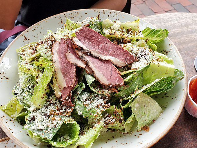 Who knew salad could be a showstopper? This leafy masterpiece is ready for its close-up, Mr. DeMille.