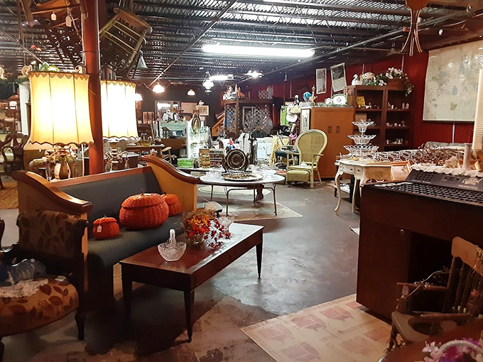 Lamps, lamps everywhere, but not a bulb to light! This illuminating collection spans styles from art deco to atomic age.