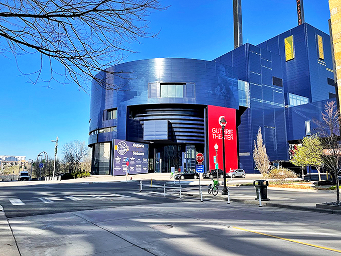 Drama queens welcome &ndash; living or otherwise! This modern marvel sits on the ground with ancient tales to tell.