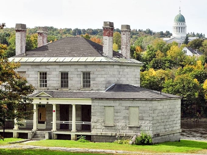 Kennebec Arsenal: From weapons to wellness! This imposing complex has seen more transformations than a chameleon in a crayon factory.