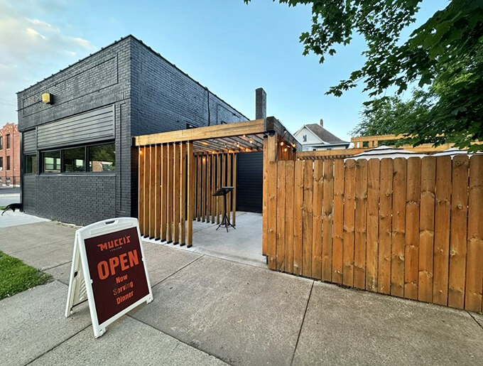 Mucci's: Where tradition meets innovation. That unassuming exterior? It's hiding a deep-fried pizza revolution inside.