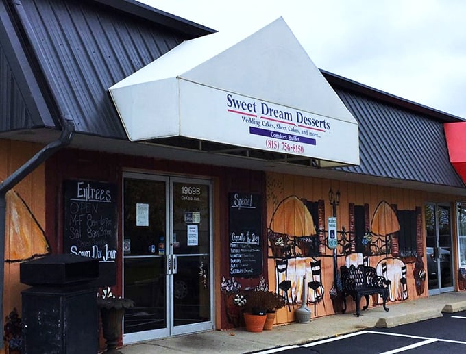 Dessert fantasies come to life! Sweet Dreams' whimsical exterior is just a taste of the magical treats waiting inside.