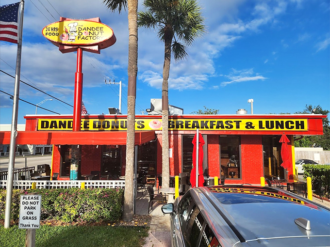 Retro vibes, modern cravings satisfied round the clock. Dandee's menu is longer than a Florida summer, with options to tempt any sweet tooth.
