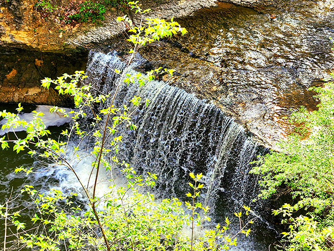 Where urban meets urbane. Proof that you can have your waterfall and your Wi-Fi too. #blessed