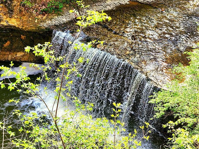 Where urban meets urbane. Proof that you can have your waterfall and your Wi-Fi too. #blessed