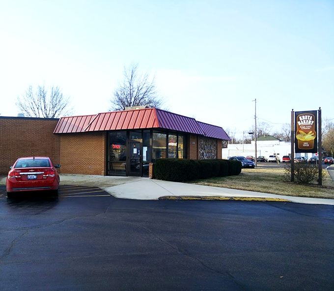 The elder statesman of Illinois donuts, Kruta Bakery stands tall. It's like the Clint Eastwood of bakeries &ndash; classic, no-nonsense, and eternally cool.