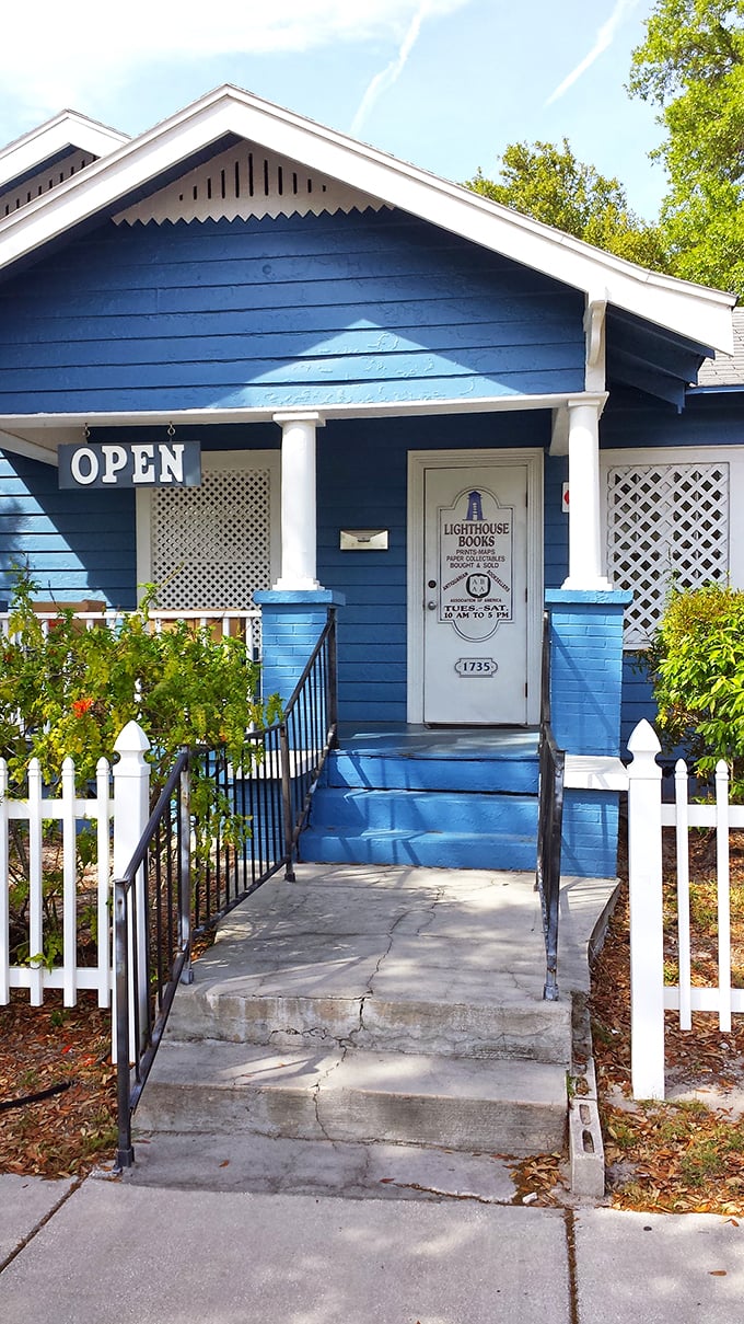 Part home, part bookstore, all charm. Lighthouse Books proves that the best things in life come in small, book-filled packages.