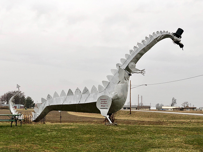 Who says chivalry is dead? Vandalia's knight faces off against a fire-breathing foe, bringing medieval charm to the Prairie State.