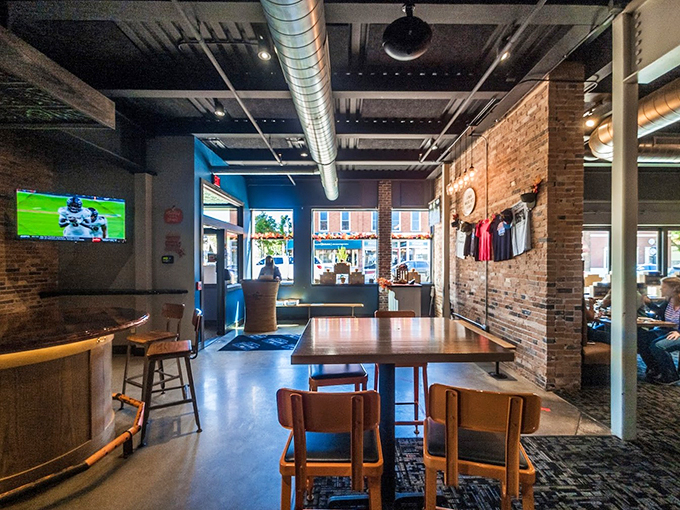 Dinner with a view: Where exposed brick meets blue sky, and every bite comes with a side of small-town charm.