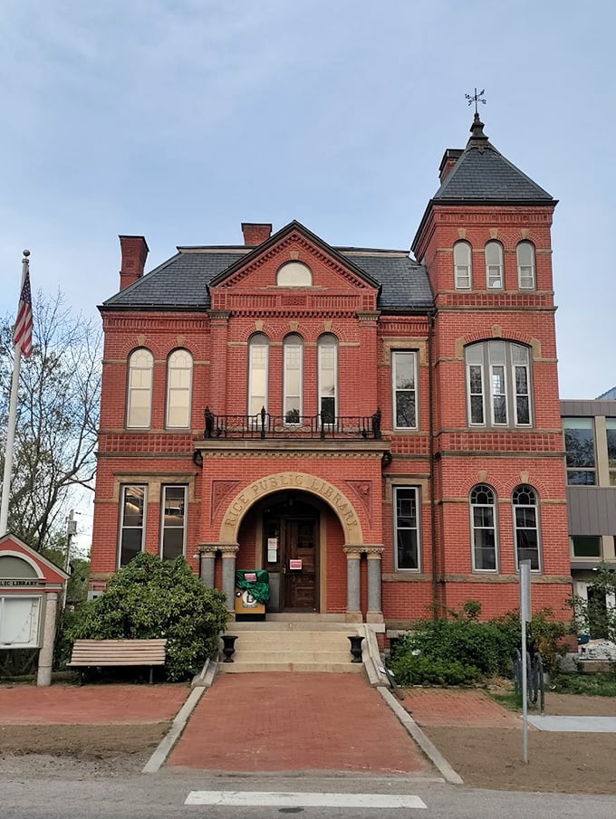 This Victorian architectural gem stands proud, looking more like a castle for books than a local library.