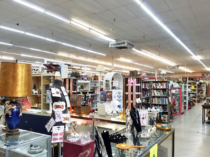 Lights, camera, antiquing action! This sprawling space is like a Hollywood set where every era gets its moment in the spotlight.