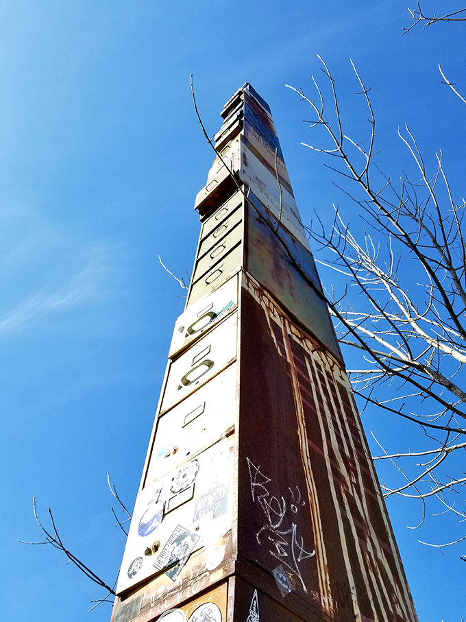 Against a canvas of clouds, this metallic monolith stands proud. It's the skyscraper that said, "Nah, I'll do my own thing."