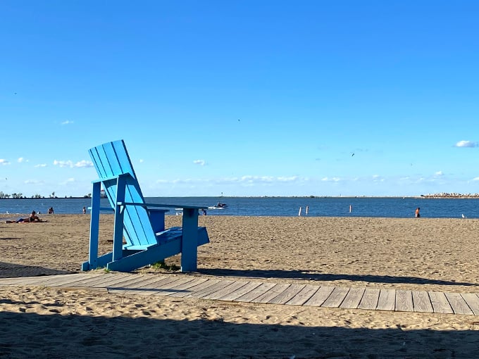 Clouds paint the sky as waves kiss the shore. A scene so serene, you'll forget you're in Ohio. Photo credit: Jane Zhao
