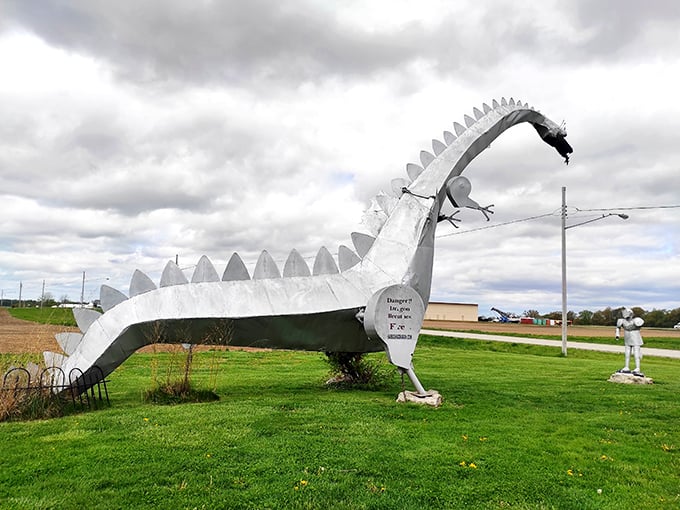 Fire-breathing photo op! Vandalia's dragon brings fantasy to life, no Mother of Dragons required.