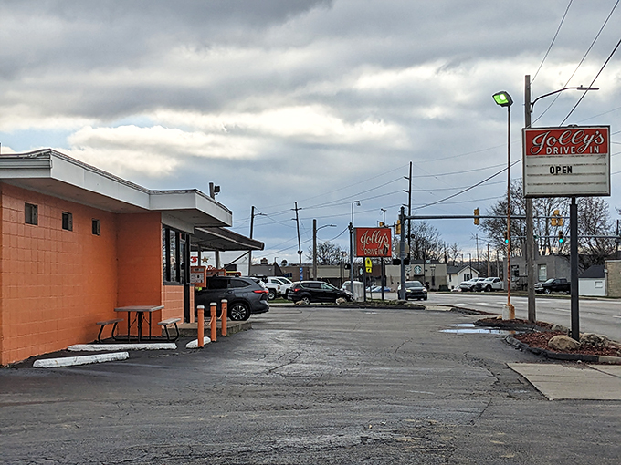 Happy days are here again! Jolly's orange and white exterior is like a time portal to when breakfast was simpler, and just as delicious.