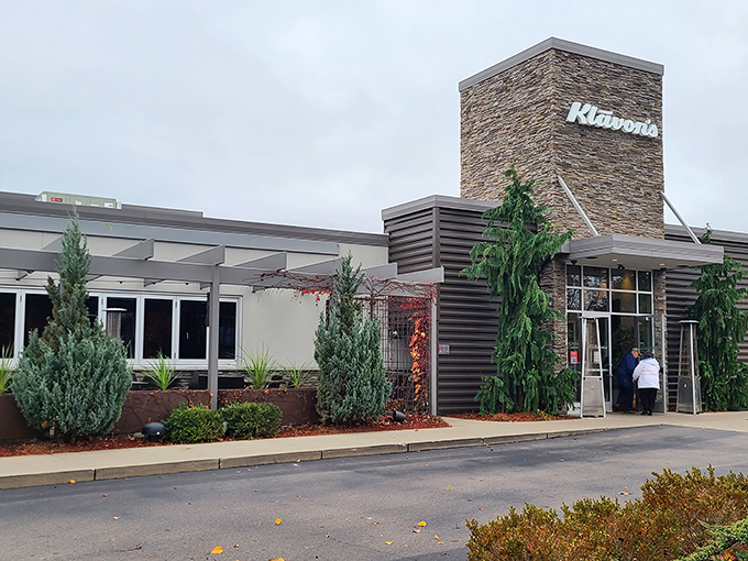 Part pizzeria, part time machine. Klavon's proves that you can teach an old dog new tricks &ndash; especially if that trick is making amazing pizza. Photo credit: N Baumann